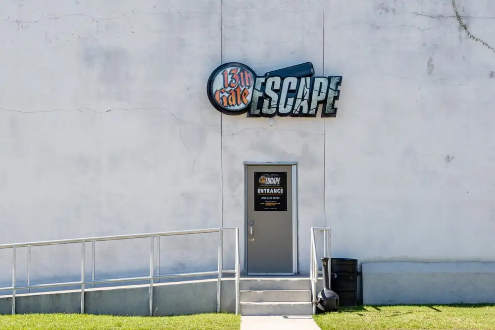 13th Gate Escape - Team Building | teambuilding.com