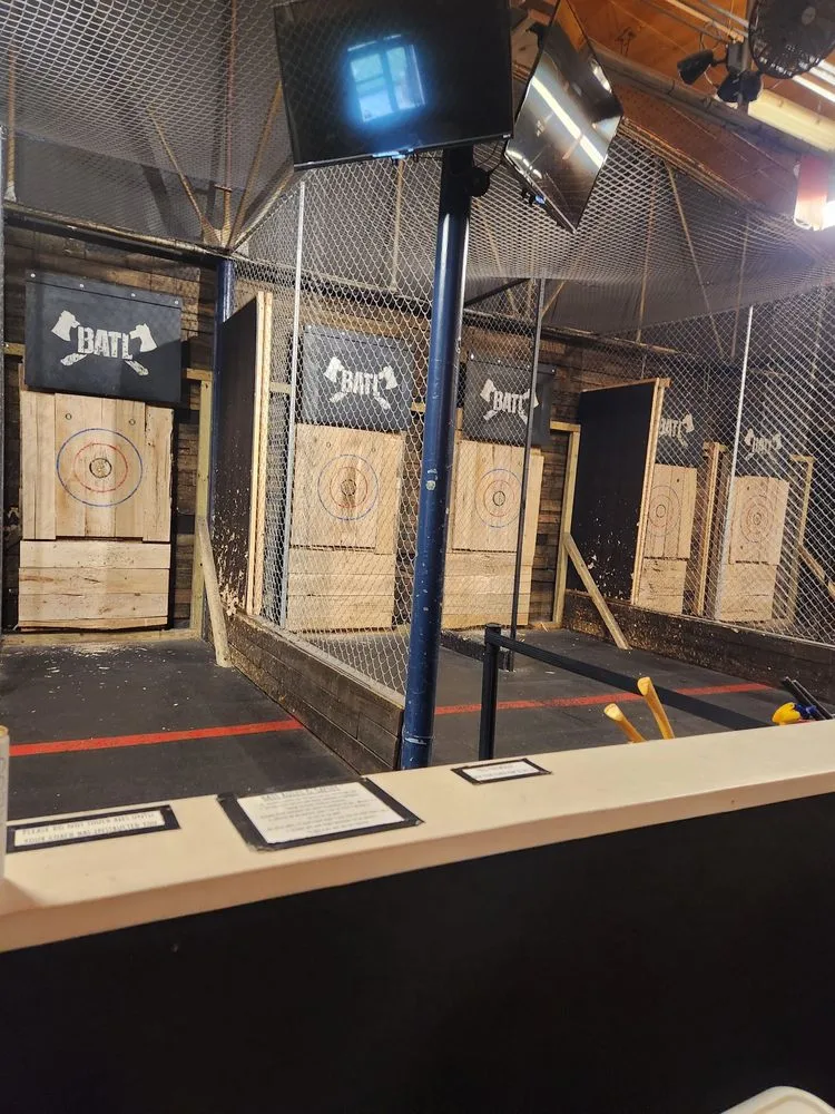 BATL Axe Throwing - Team Building | teambuilding.com