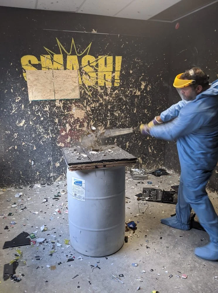 Smash Room - Team Building | teambuilding.com