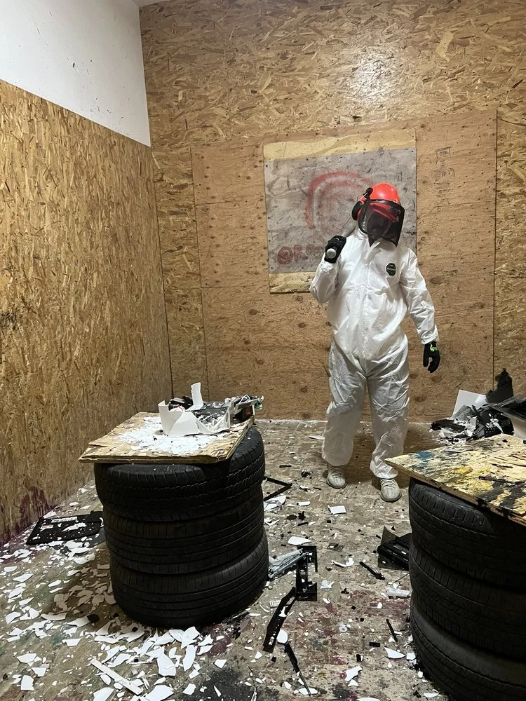 The Rage Cage - Team Building | teambuilding.com