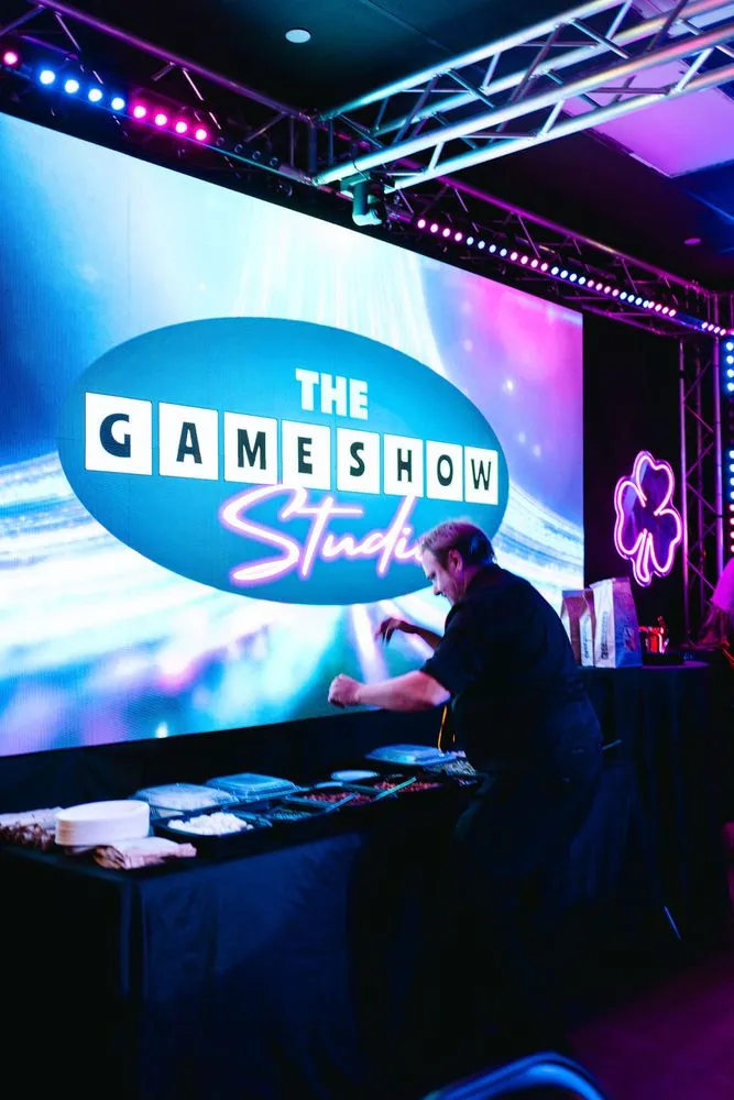 Game Show Studio - Houston - Team Building | teambuilding.com