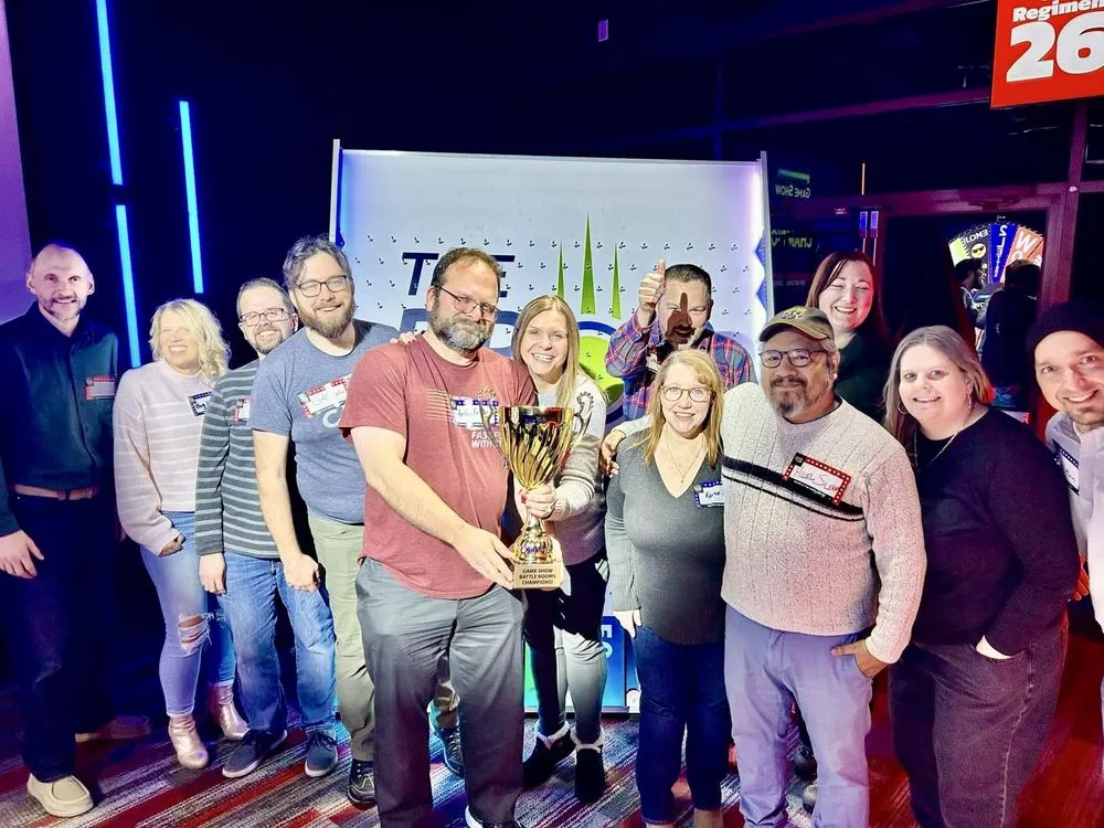 Game Show Battle Room - Team Building | teambuilding.com